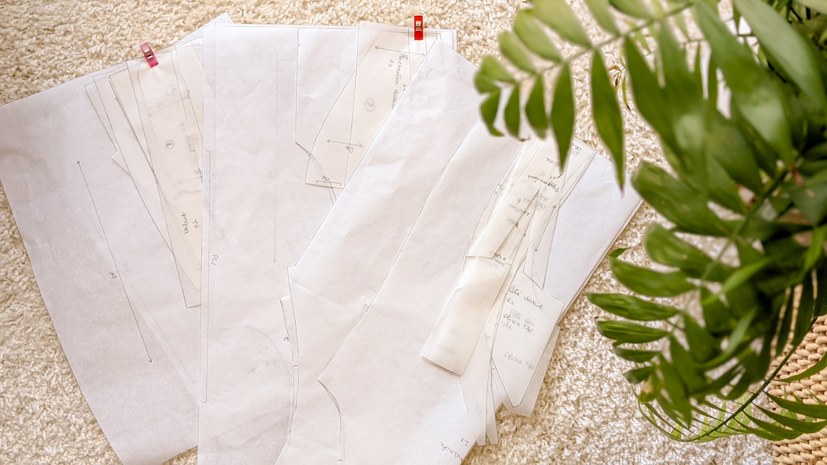 Comment travailler à partir d'un patron papier en couture ? - Papier de ...